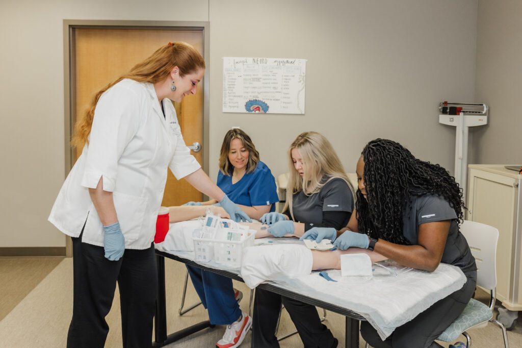 10 Things to Consider When Choosing an LPN to RN Program | BTC